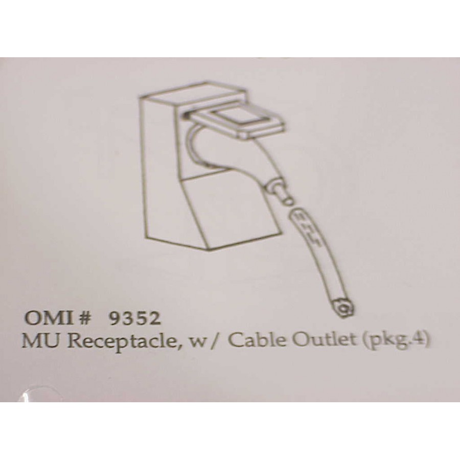9352 - MU receptacle, Diesel,w/ cable outlet - Pkg. 4